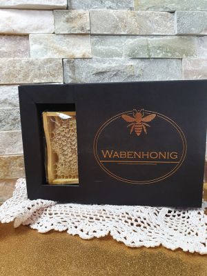 Honig + Wabe = Gesunder Genuss - Bauernladen
