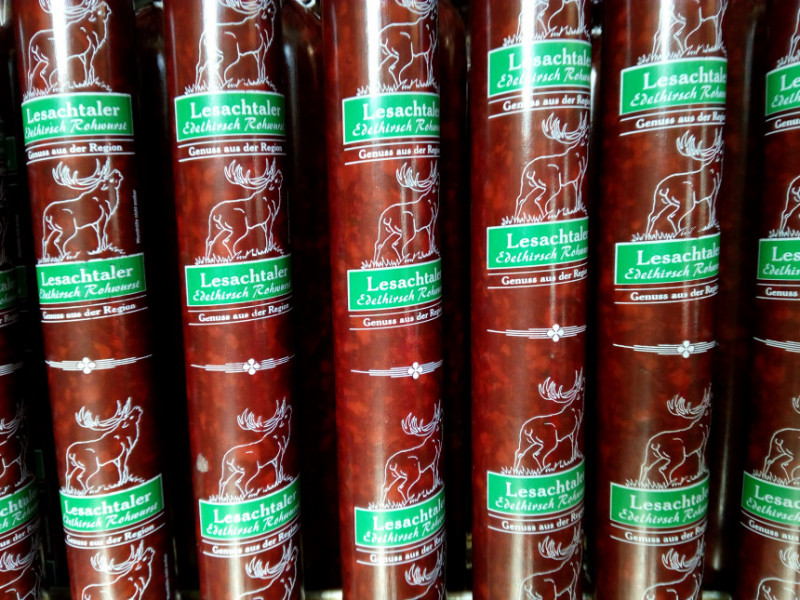 Regionale Produkte direkt vom Betrieb - Bauernladen
