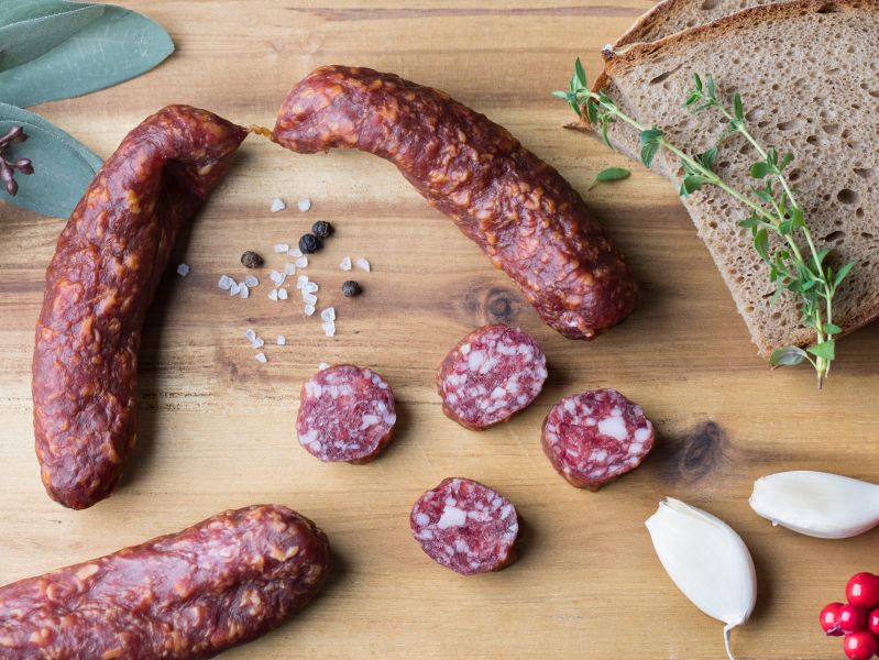 Hirschbeisser - Venatio - Wildspezialitäten aus Jägerhand - Bauernladen