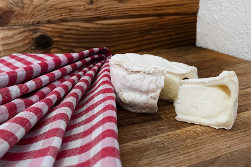 Lechtaler Ziegencamembert - Lechtaler Naturkäserei Sojer - Bauernladen