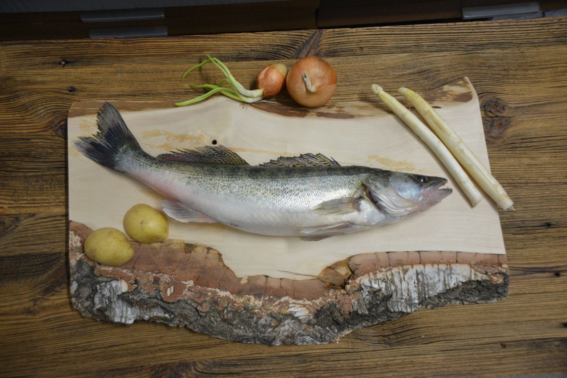 Frischer Zander filetiert - Fischerei Huber - Stefan Huber - Bauernladen