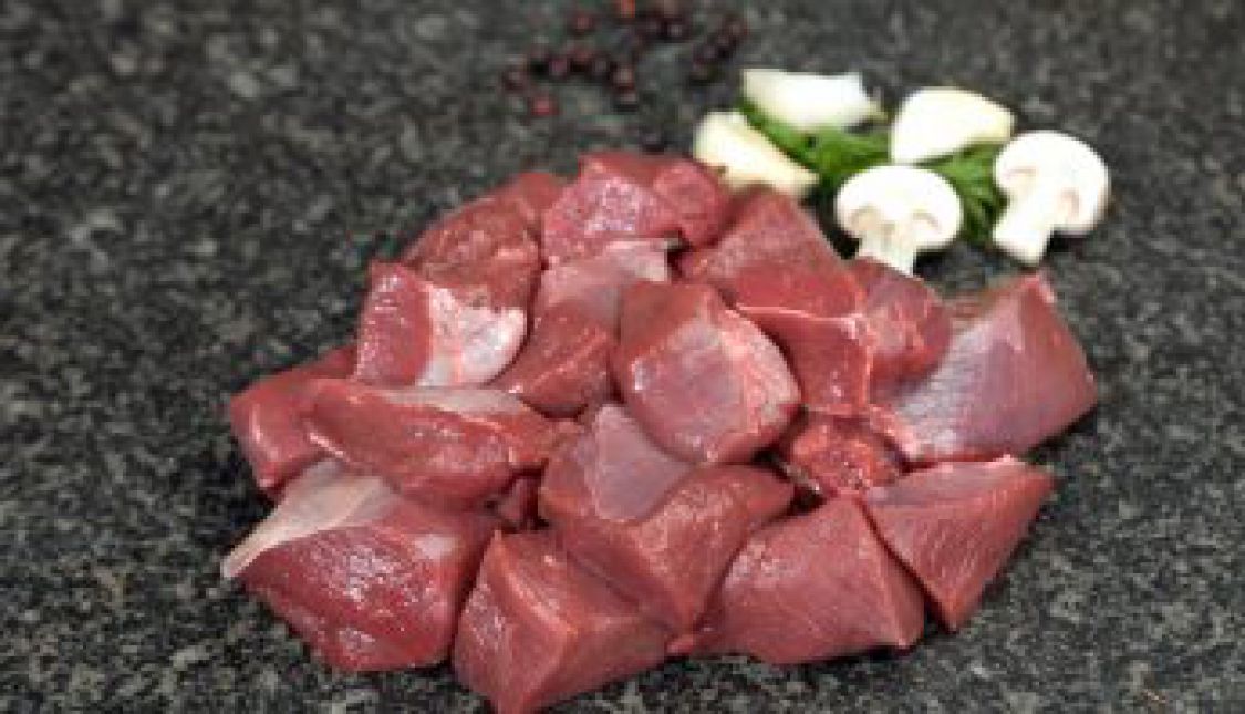 Rehragout - würfelig geschnitten - 1 oder 2 kg - Fair Hunt - Wildbret ...